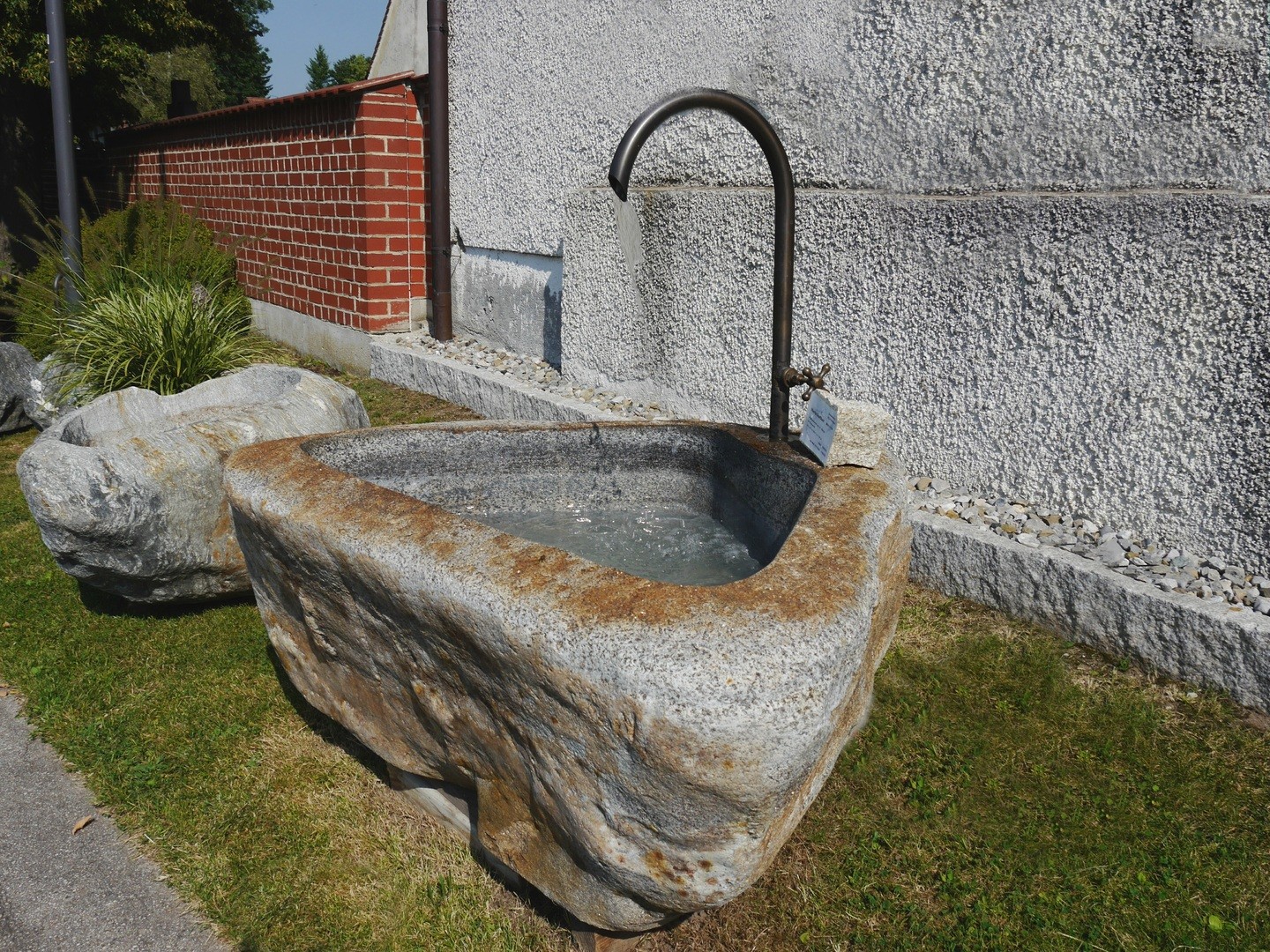 Garden Sinks For Your Outdoor Use • Xpert Home Tips